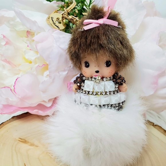 GreenSnooker | Accessories | Greensnooker Monchichi Rabbit Fur White ...